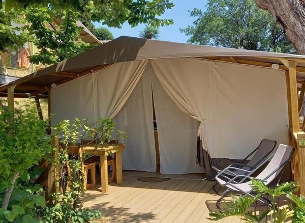 Ferienpark Della Colombaia Safari Tent Dog Für 5 Personen - Manerba del Garda