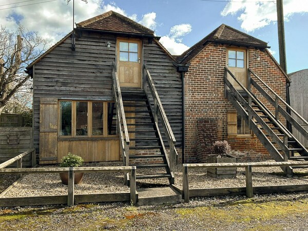 The Granary - A Luxurious Cosy Grade Ii Listed 18th Century Barn Conversion - Seaford