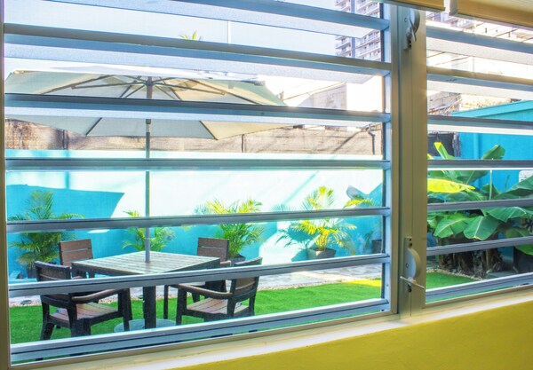 Casa Venus #3 - Charming Apt W/king Bed, Patio - Steps To Isla Verde Beach - Puerto Rico