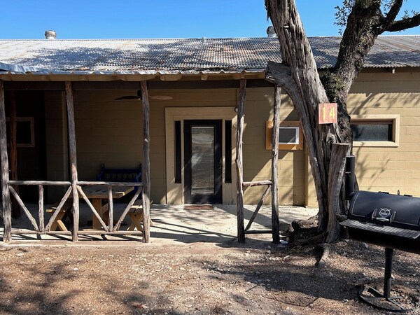 Riverbend On The Frio Motel 14 - Leakey, TX