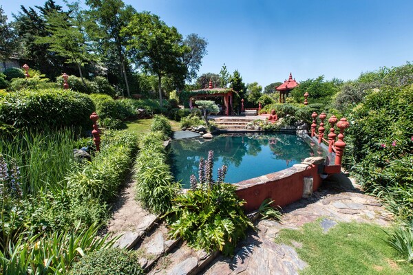 Country House 'Maravilloso Jardin Oriental' With Mountain View, Wi-fi And Air Conditioning - Aldea del Fresno