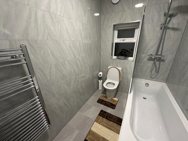 Beautiful Croydon Serviced Accommodation, By Edens - Bromley