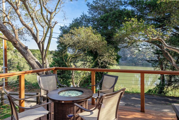 Schwan Lagoon Home - Stunning Views! - Capitola, CA