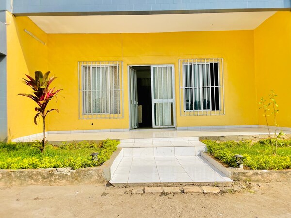 Nice Apartment Restful - Yaoundé