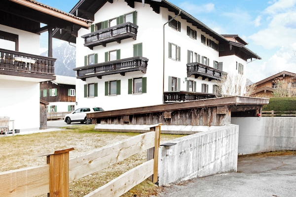 Ferienwohnung 'Niekerken' Mit Bergblick, Gemeinschaftsgarten Und Wi-fi - Rottach-Egern