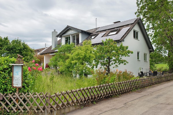 Apartment 'Mit Gartenblick' With Mountain View, Shared Garden And Wi-fi - Konstanz