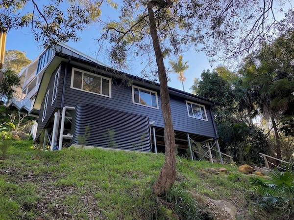 Quaint Northern Beaches Cottage For Holiday Rental\n - Sydney