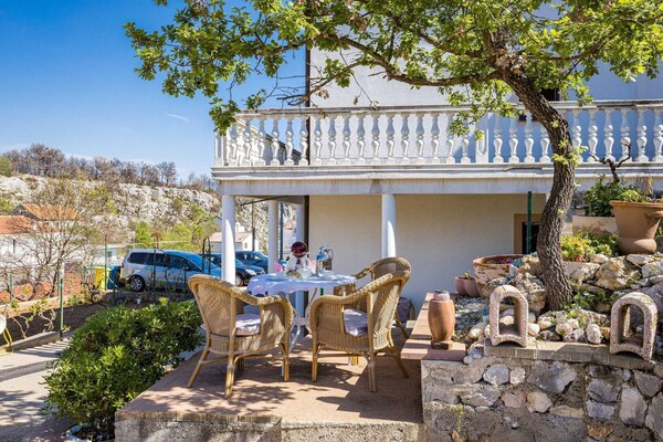 Cozy Apartment Hortenzija In Zaton - Sebenico