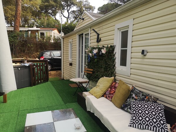 Mobil-home à Louer, Golfe De Saint-tropez Dans Camping 4 éToiles - Ramatuelle
