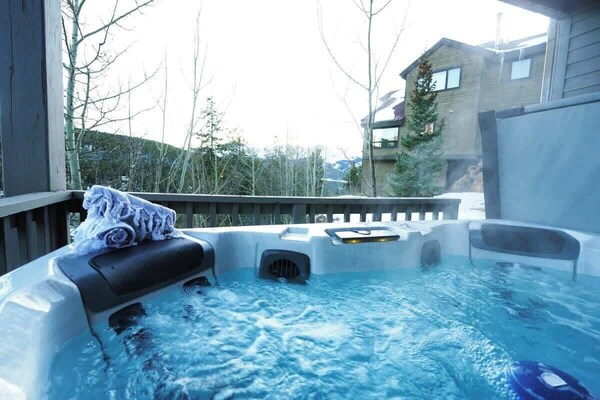 Skalli Haus - Luxurious Alpine Escape W Htub - Breckenridge, CO