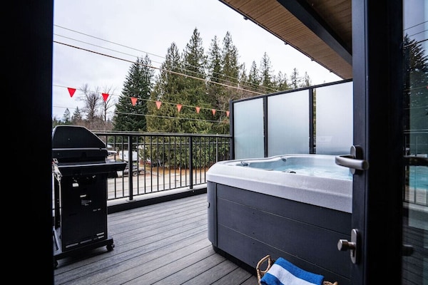 The Céilí Cottage, Minutes To Revelstoke Village - Unit 3202 - 班夫國家公園