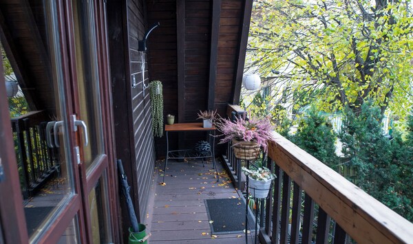 Charming 1-bedroom A-frame House In Fantastic Warsaw With Wifi - Warschau
