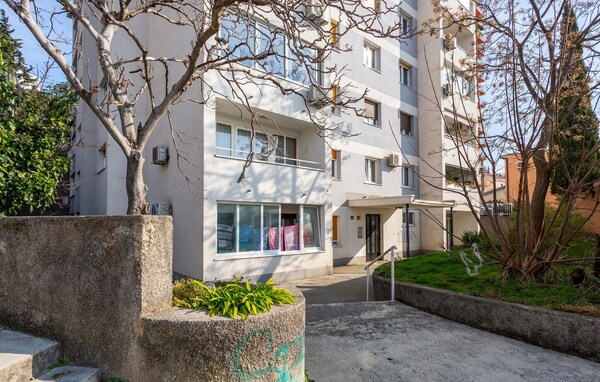2 Bedroom Awesome Apartment In Rijeka - 里耶卡