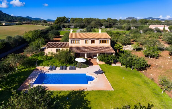Casa Rural 'Port Verd Ref 06' Con Piscina Privada, Terraza Privada Y Wi-fi - Cala Millor