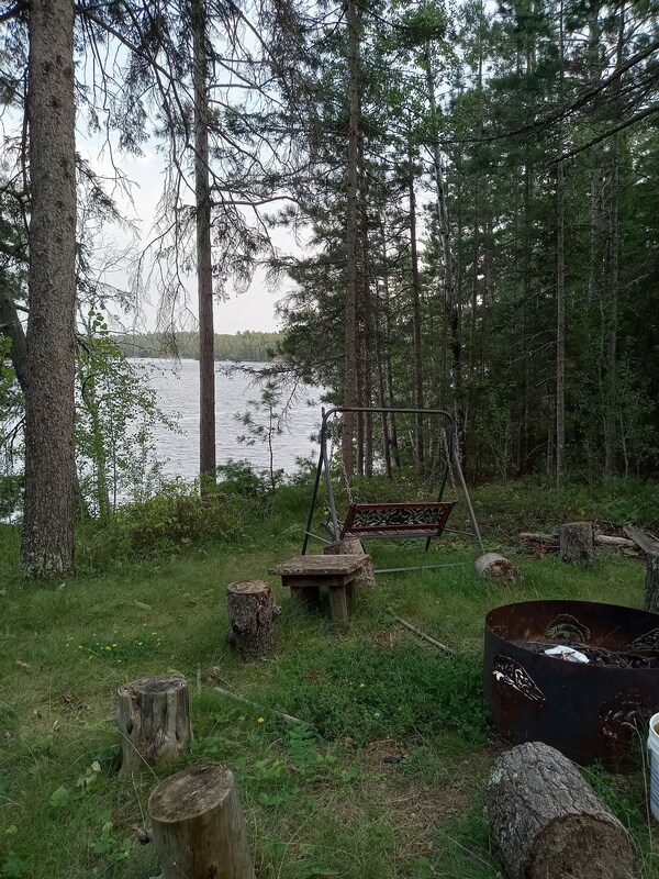30 Day Min On Pristine Burntside, Breathe The Pines & Hear Loons Call, Fish Jump - Minnesota