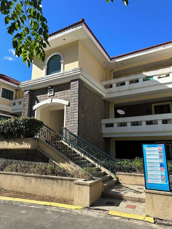Beachside Sunset Oasis @ Canyon Cove - Nasugbu