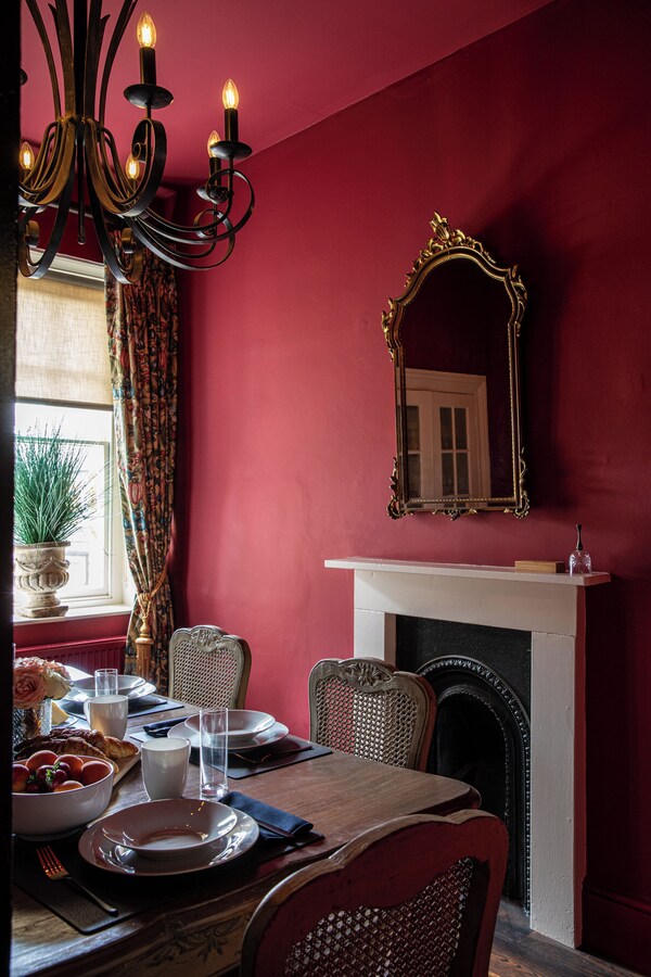 Beautifully Restored Townhouse In The Heart Of Sherborne - Sherborne