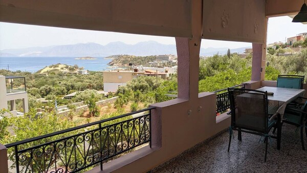 Villa Amalia #3, Mirabello Gulf View\n\n - Elounda