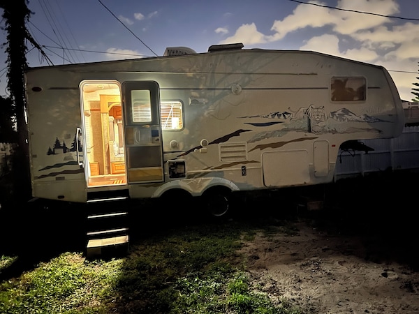 Cozy Mobile Home - Miramar, FL