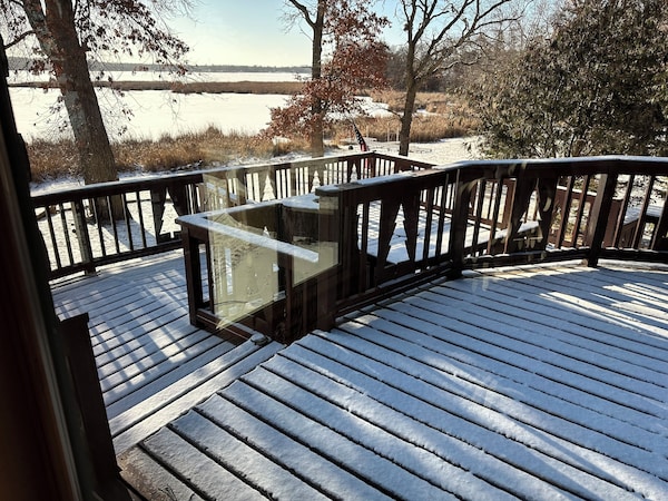 Lakeside Log Cabin W/firepit, Dock, King Bed, Game Room, Scenic Relaxation - Brainerd, MN
