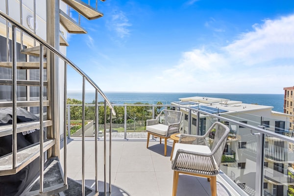 Stylish 3-bed Apartment In Coastal Redcliffe - Margate