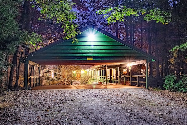 New - Family Entertainment - 5br - Clarkesville, GA