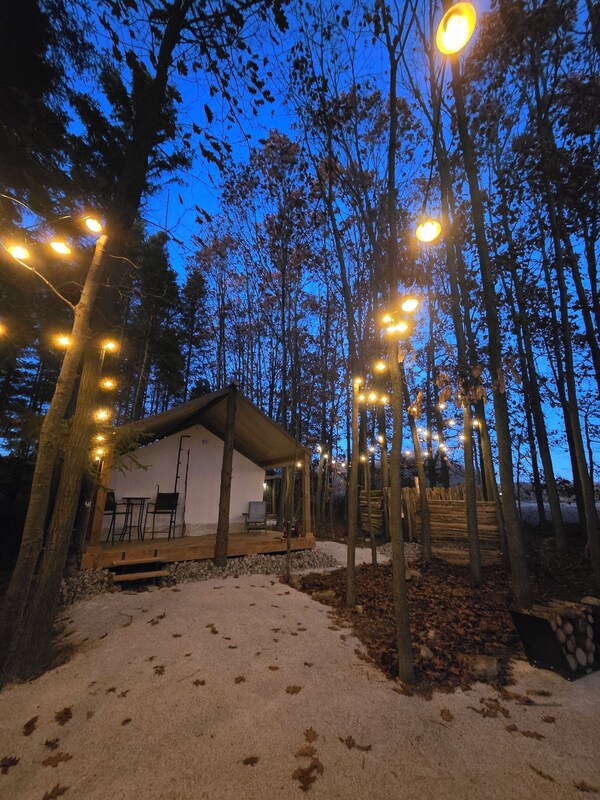 Glamping By Lavender Farm, Brewery, Mono Cliffs, Winery, Hockley Valley - Caledon