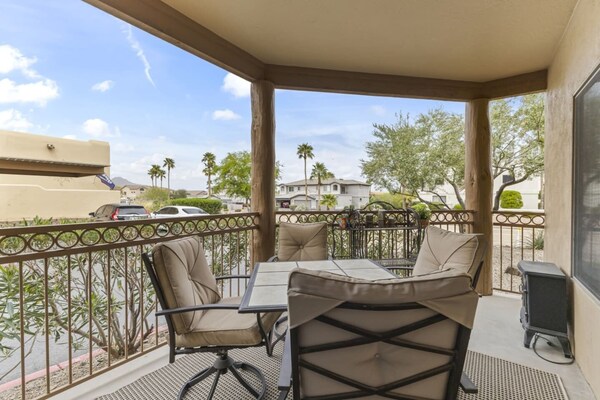 Ground Floor Condo Near Plaza & Fountain Park W/ Pool, Hot Tub & Private Patio - Fountain Hills, AZ