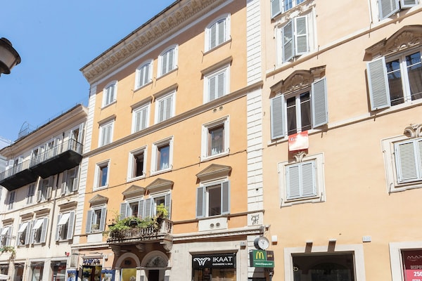 Amazing Spanish Steps - San Lorenzo
