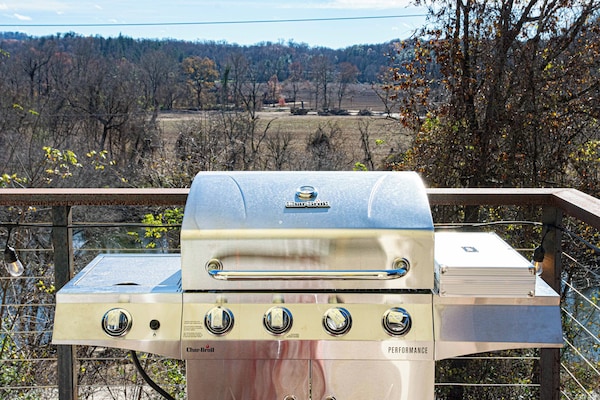 Decadent W Asheville Home, Rooftop Hot Tub & Views - North Carolina