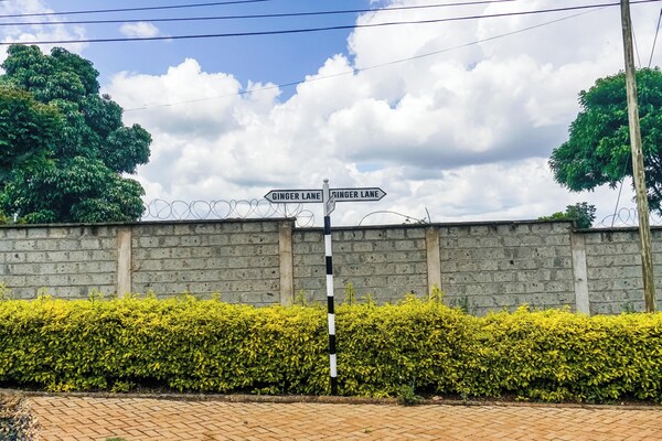 Runda Spacious 7-bedroom Townhome In Welcoming Nairobi's Best Estate - Nairobi