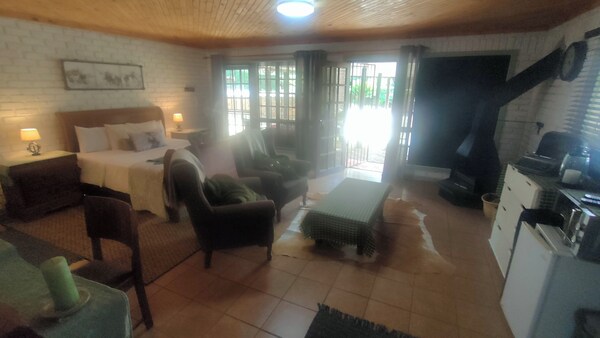 Self Catering Apartments Over Looking The Drakensberg Range - Sabie