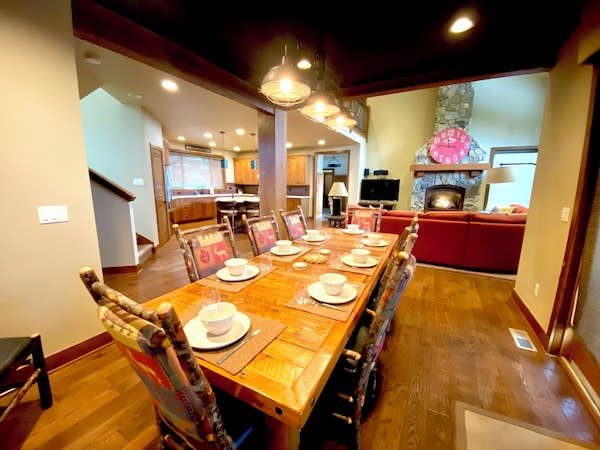 3 Bedroom W/ Game Room / Gourmet Kitchen / Community Pool - Mnt View Is Amazing! - State of Washington