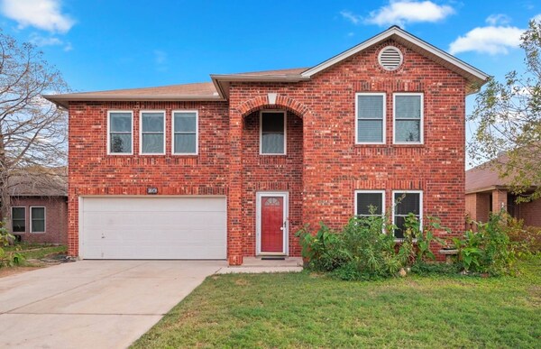 Charming 4-bedroom House In North Austin - Cedar Park, TX