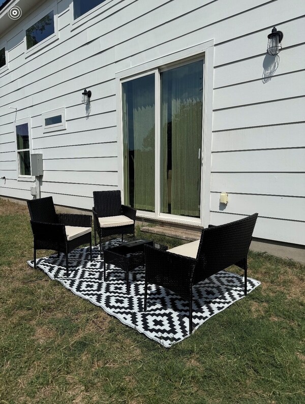 Backyard Getaway/2br/loft/ideal Location - Austin, TX