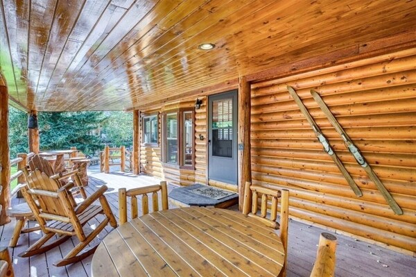 Cozy Chalet On Swan River Minutes To Breckenridge - Breckenridge, CO