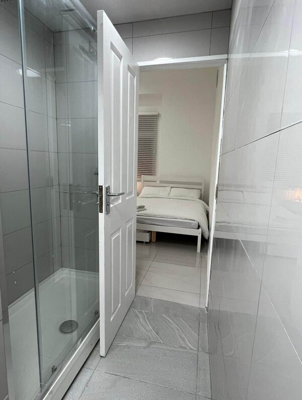 Elegant And Stylish 2bd / 2ba Flat Near Kings Cross - King's Cross station - London
