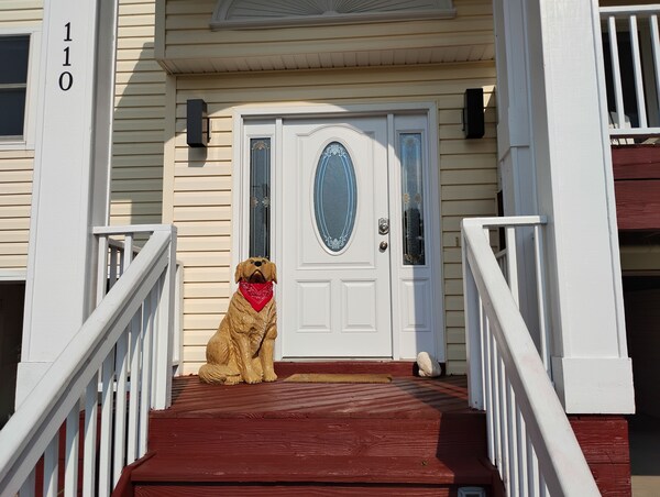 Charming 4br Waterfront Home With Private Hot Tub, Full Kitchen, And Wifi - Kitty Hawk, NC