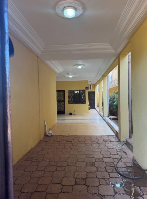 Résidence Meublée 2 Chambre ,Deux Douches,salon ,Cuisine - Ouagadougou