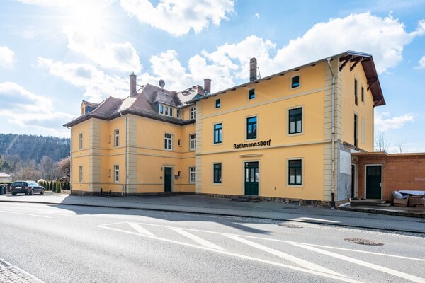 Ferienwohnung '1' Mit Gemeinschaftsgarten Und Wi-fi - Hohnstein