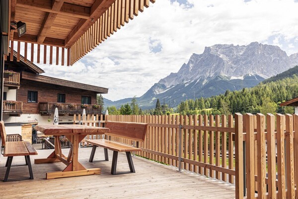 Chalet Mit 4 Schlafzimmern Und Sauna - Zugspitze