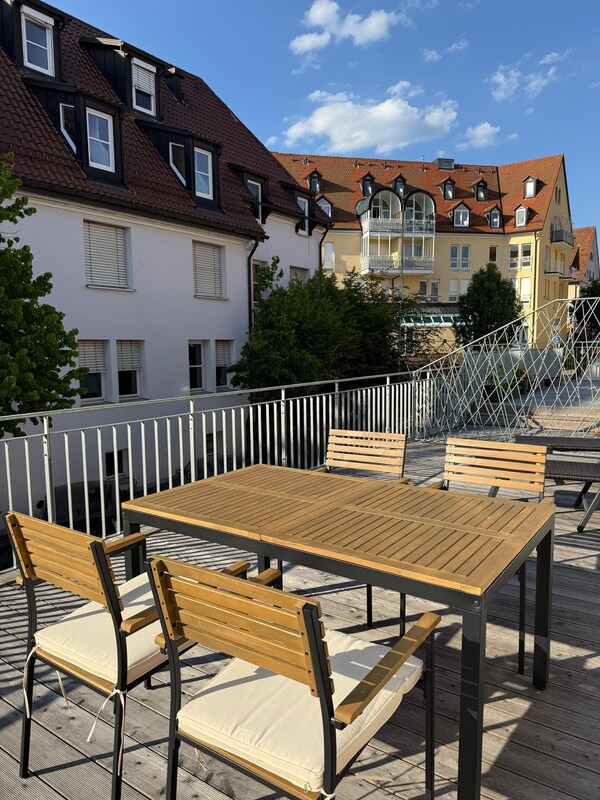 Freudenstadt: Dachterrassen-apartment Am Marktplatz  Haustiere Willkommen! - Freudenstadt