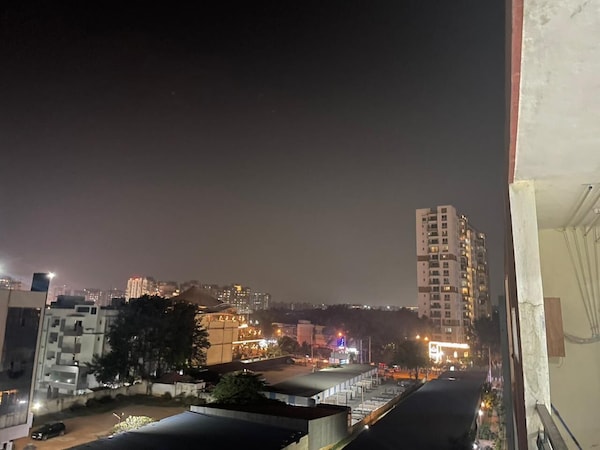2bhk Flat In Gated Community - Bengaluru