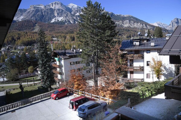 Casa Due Vette, 500m From The Ski Lifts - 科爾蒂納丹佩佐