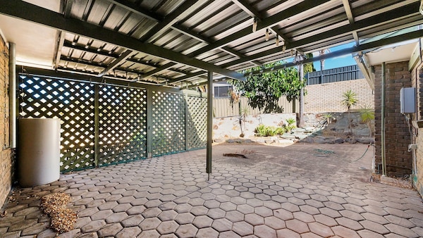 3 Br House In Darlington - Blackwood