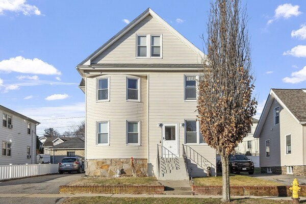 Luxurious 2 Bd Next To Umass Sleep Up To 8 With Gym - Worcester, MA