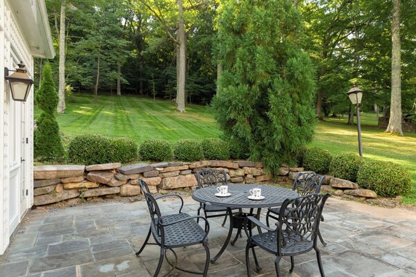 Spacious Manor 1.5 Mi To Omni Homestead W/ Access To Hot Tub, Fitness Rm & Pool - Hot Springs, VA