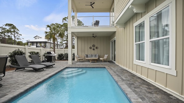 Private Pool| Sleeps 24|6 Free Bikes & Golf Cart - Miramar Beach, FL