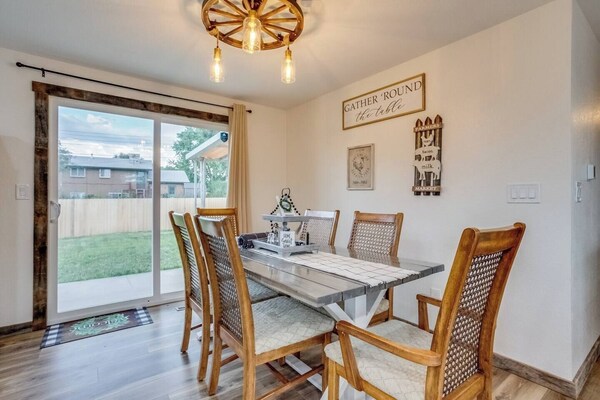 Luxury Spacious House Great For A Family Retreat - Loveland, CO