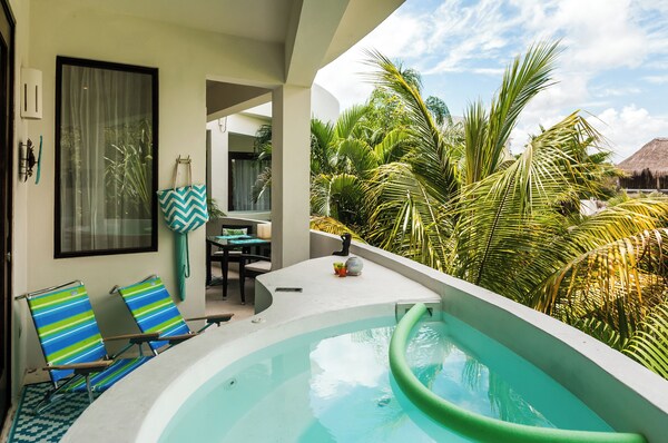 Mak Nuk Village-jacuzzi-1 Bedroom - Tulum